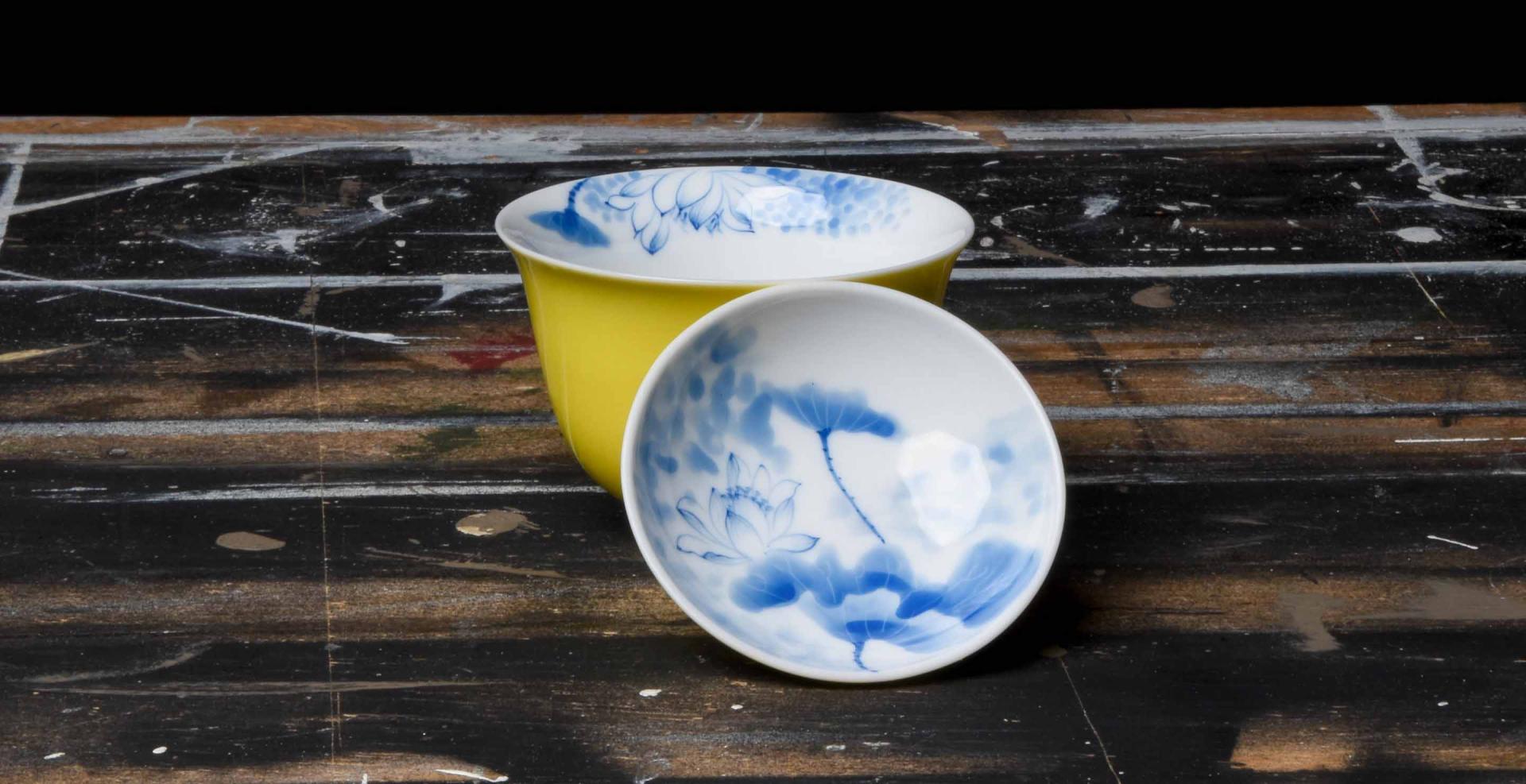 "Lotus Pond" Hand Painted Yellow Porcelain Gaiwan