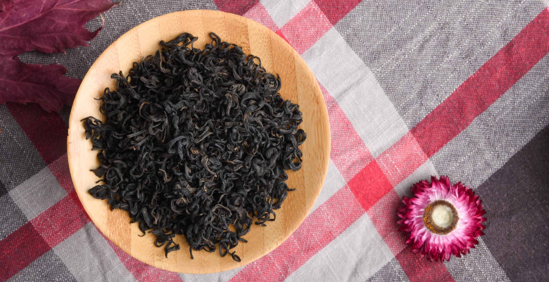 2023 Autumn Laoshan Black Tea from the He Family