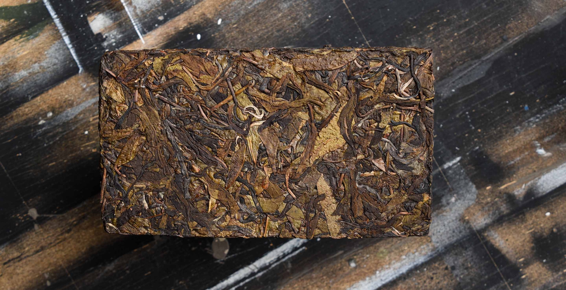 Jingmai Golden Leaf 2020 Sheng Pu'er 500g Pressing from Xingyang Workshop